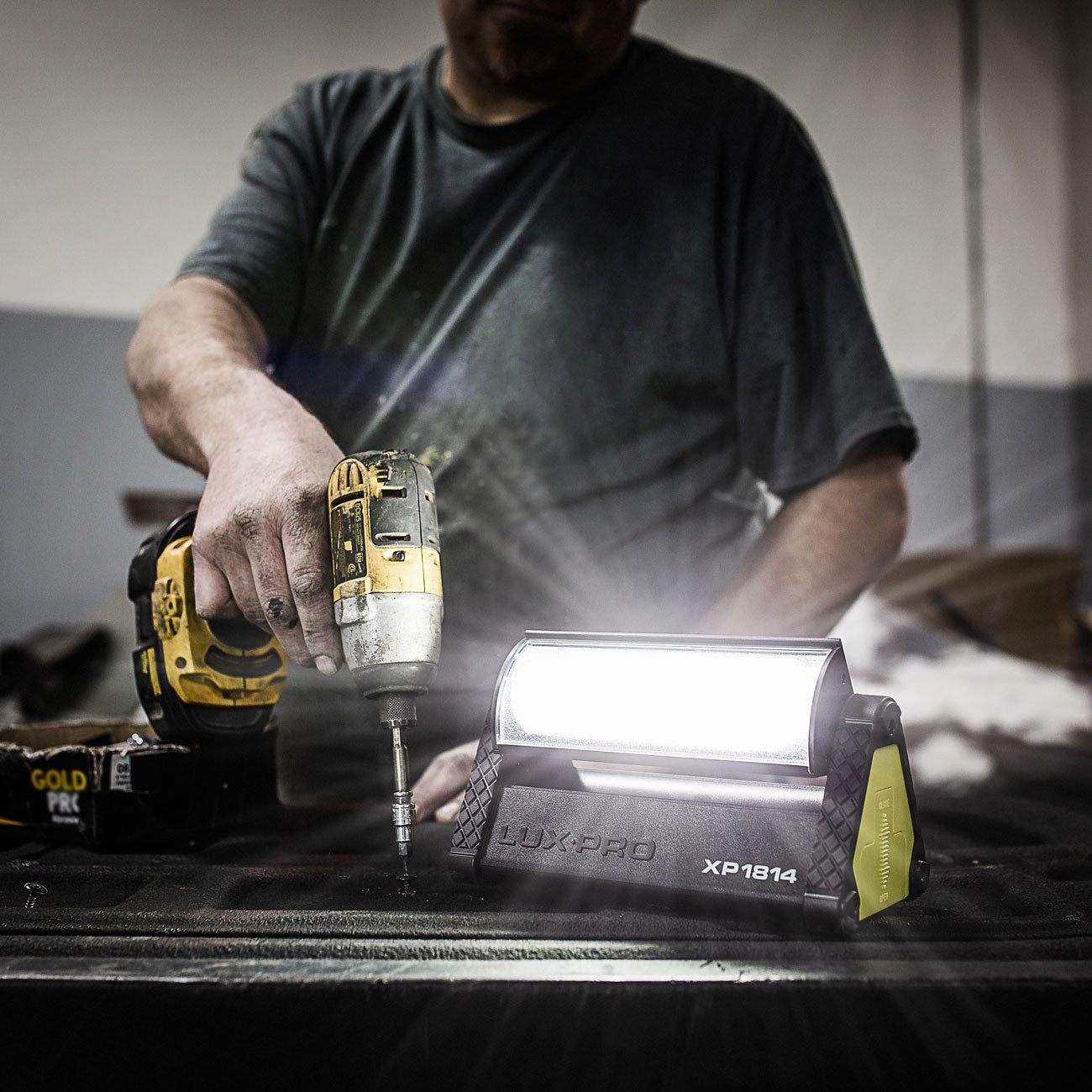 Pivoting Work Lights – LUXPRO